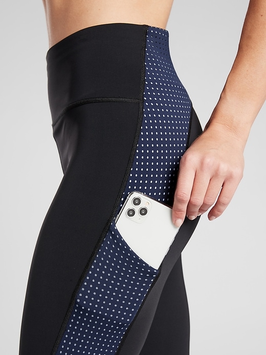 Ultimate Stash Pocket Colorblock 7/8 Tight | Athleta