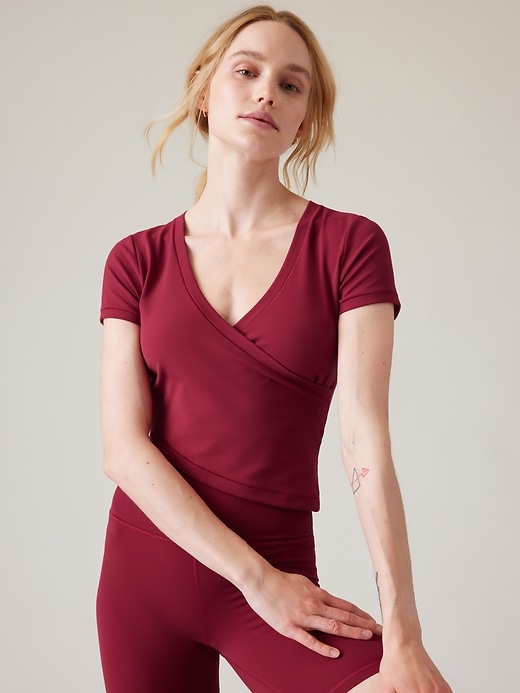Transcend Wrap Tee | Athleta