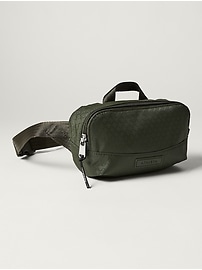 Excursion Crossbody Belt Bag | Athleta