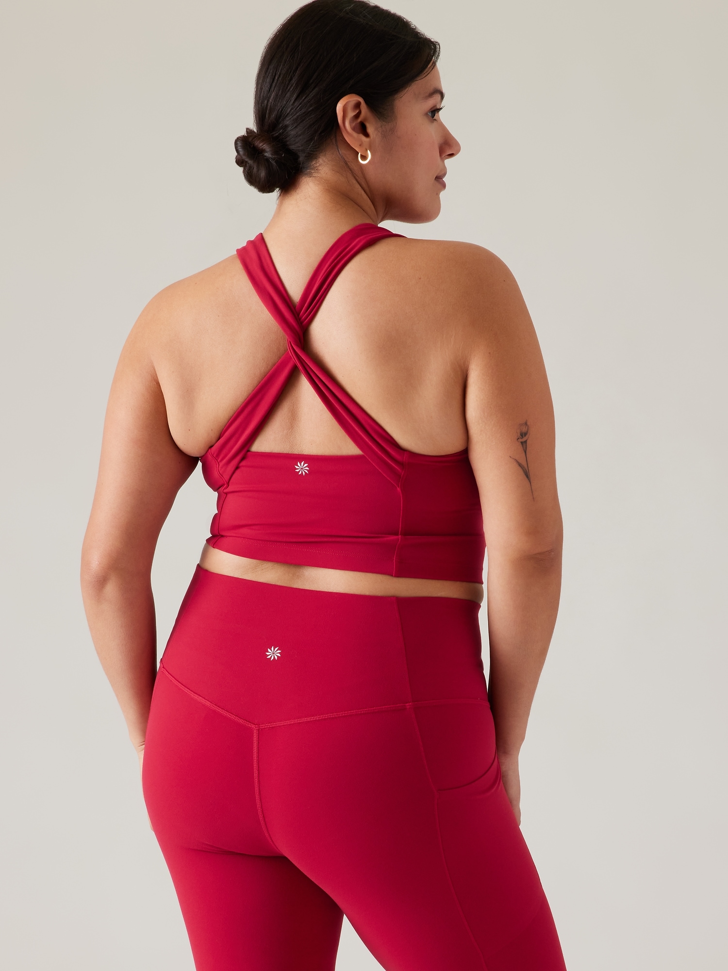 Conscious Twist Crop Bra D-DD | Athleta