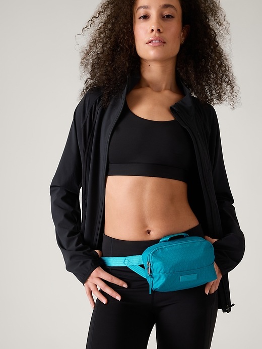 Excursion Crossbody Belt Bag | Athleta
