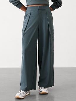 Pinnacle High Rise Cargo Trouser | Athleta